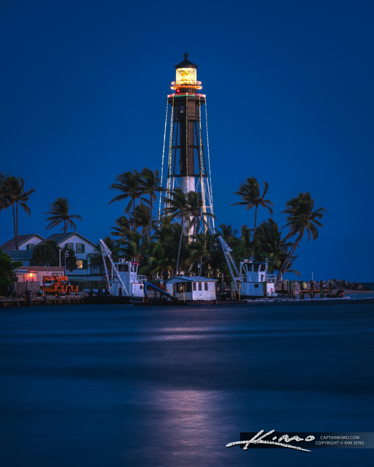 Hillsboro Lighthouse at the Pompano Beach Inlet Holiday Lights 2020 | HDR Photography by Captain ...
