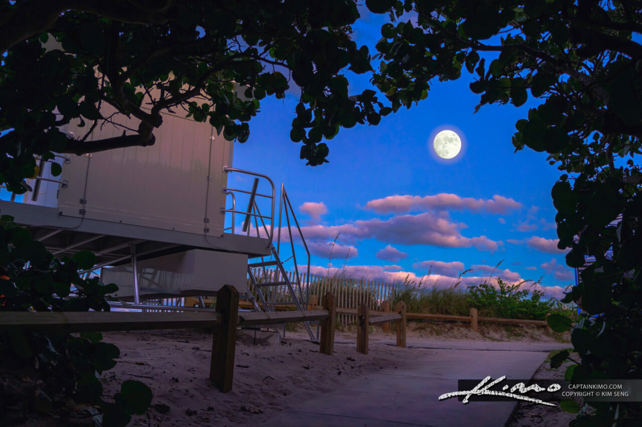 Coral Cove Park Beach Entrance Moon Rise | HDR Photography by Captain Kimo