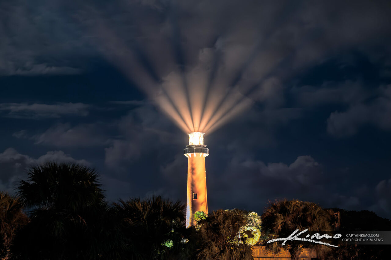 Twilight Beacon at Jupiter Lighthouse Florida | HDR Photography by ...